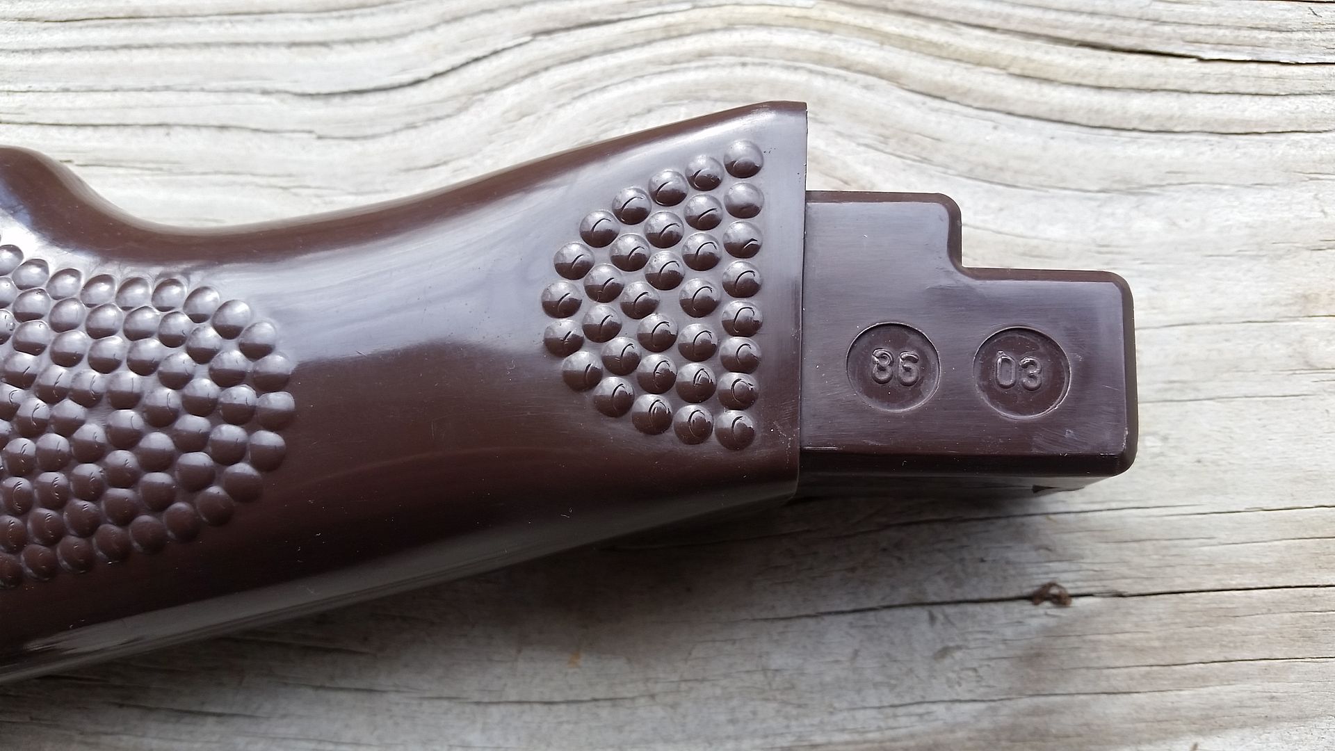 How to date your East German MPi-KM Plastic Buttstock | AK Rifles